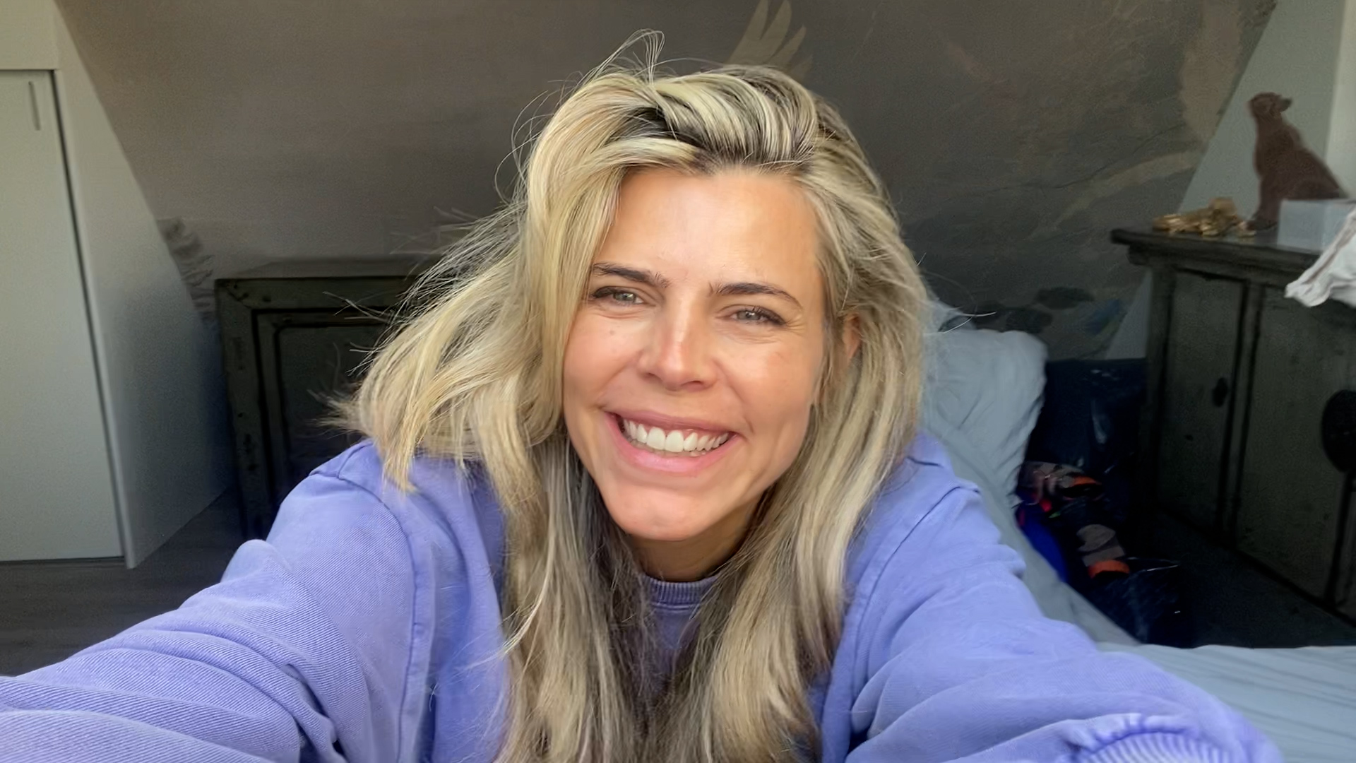 Kim Kötter is chef-luizenmoeder (en neemt deze job uiterst serieus)